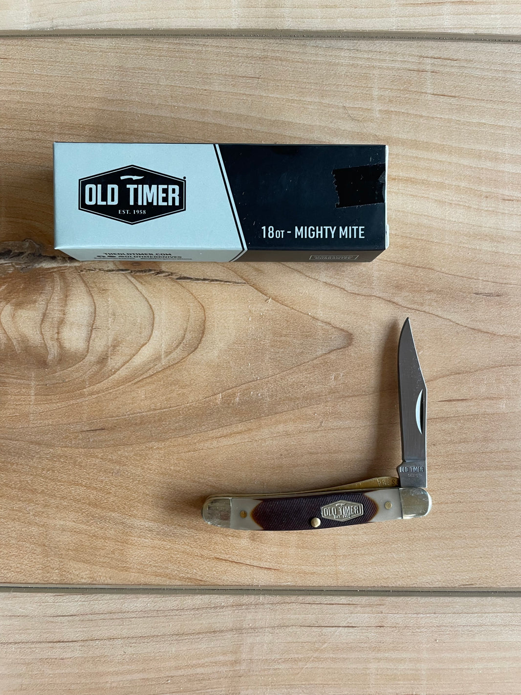 KNIVES – Salty's Shop